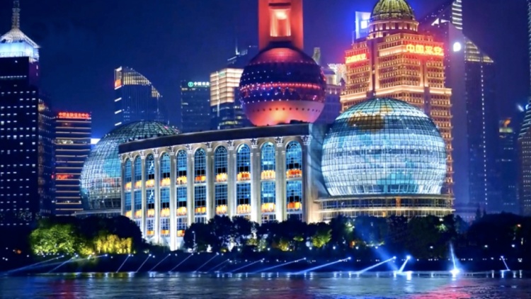 陆家嘴这栋地标建筑拥有两个“地球”！它的故事你知道吗？