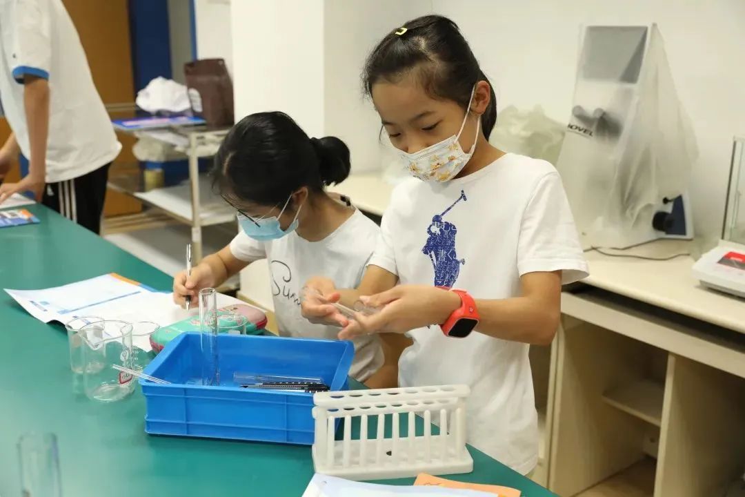 @徐汇学子，“光启”青少年科学研究院等你来报名~