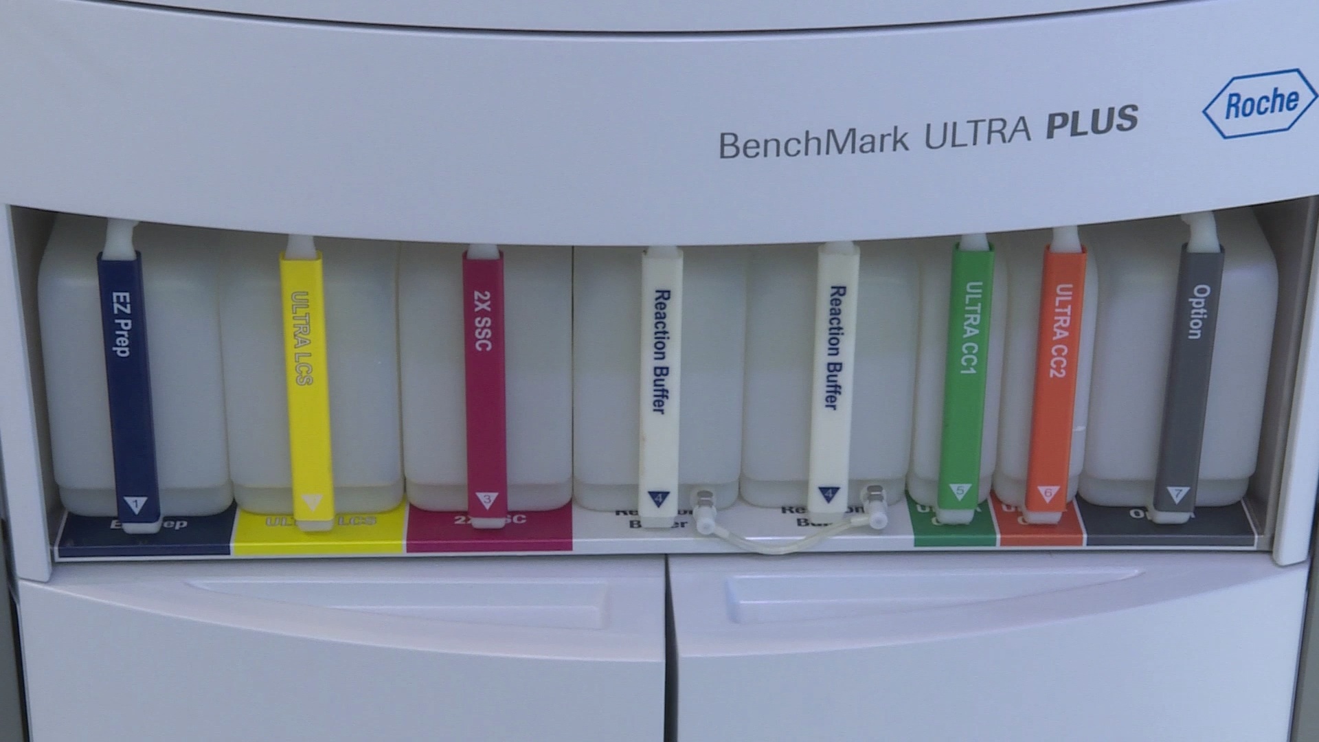 罗氏带来新型仪器，精准检测便于诊治