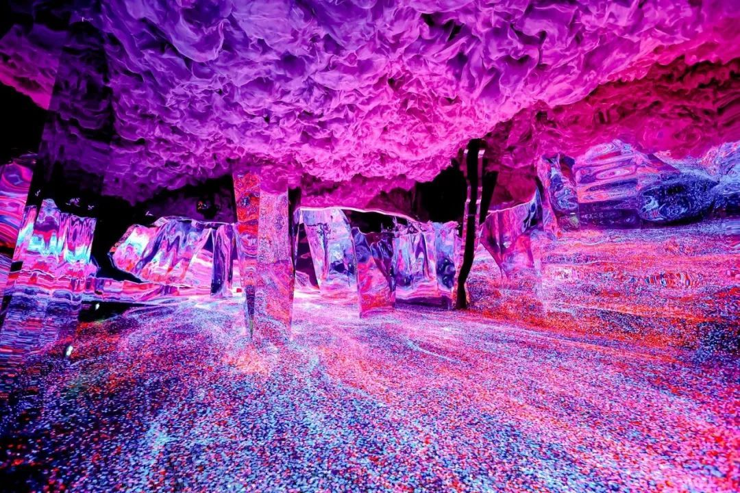 在迪士尼小镇超体空间SoReal VR，开启一场大冒险！