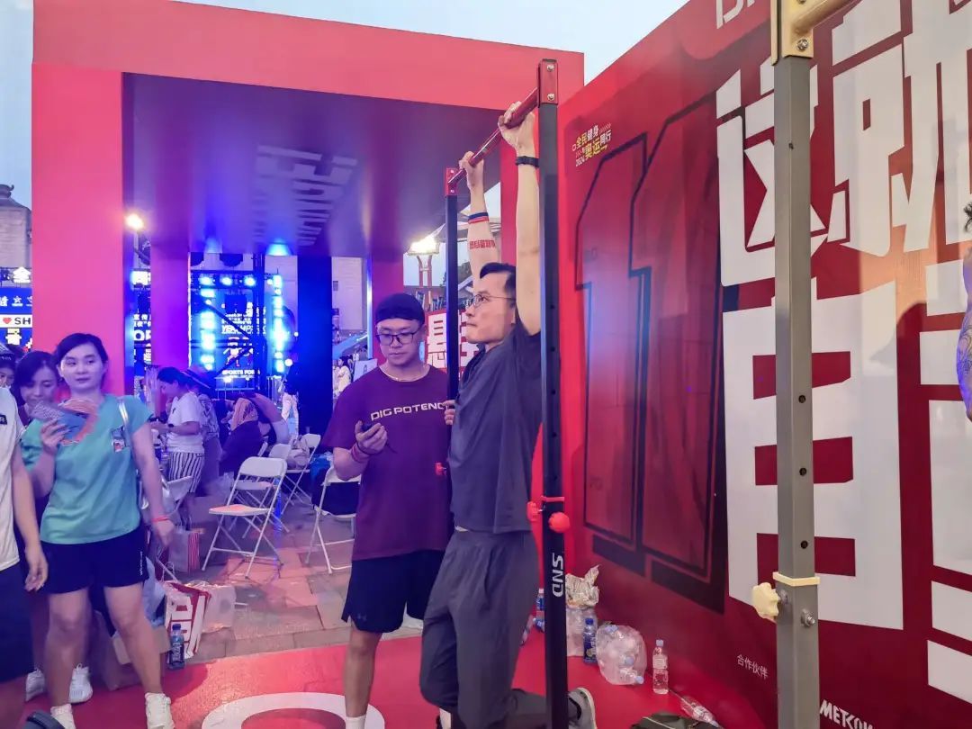 小红书「大家运动会」线下开玩，引领夏日运动新风尚